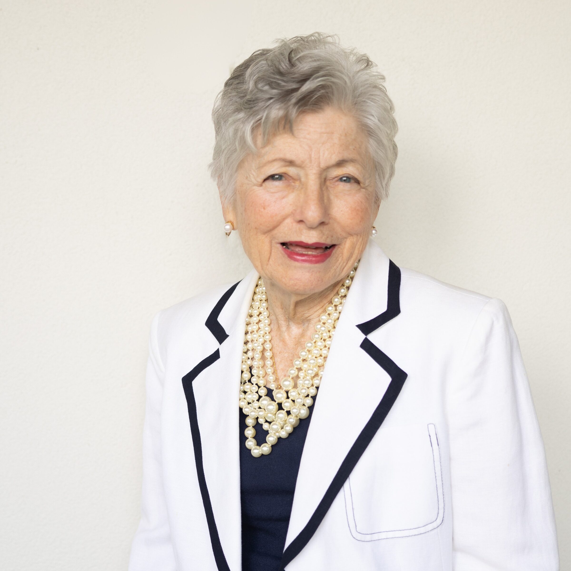 Lynda Gautier - Merchants & Marine Bank